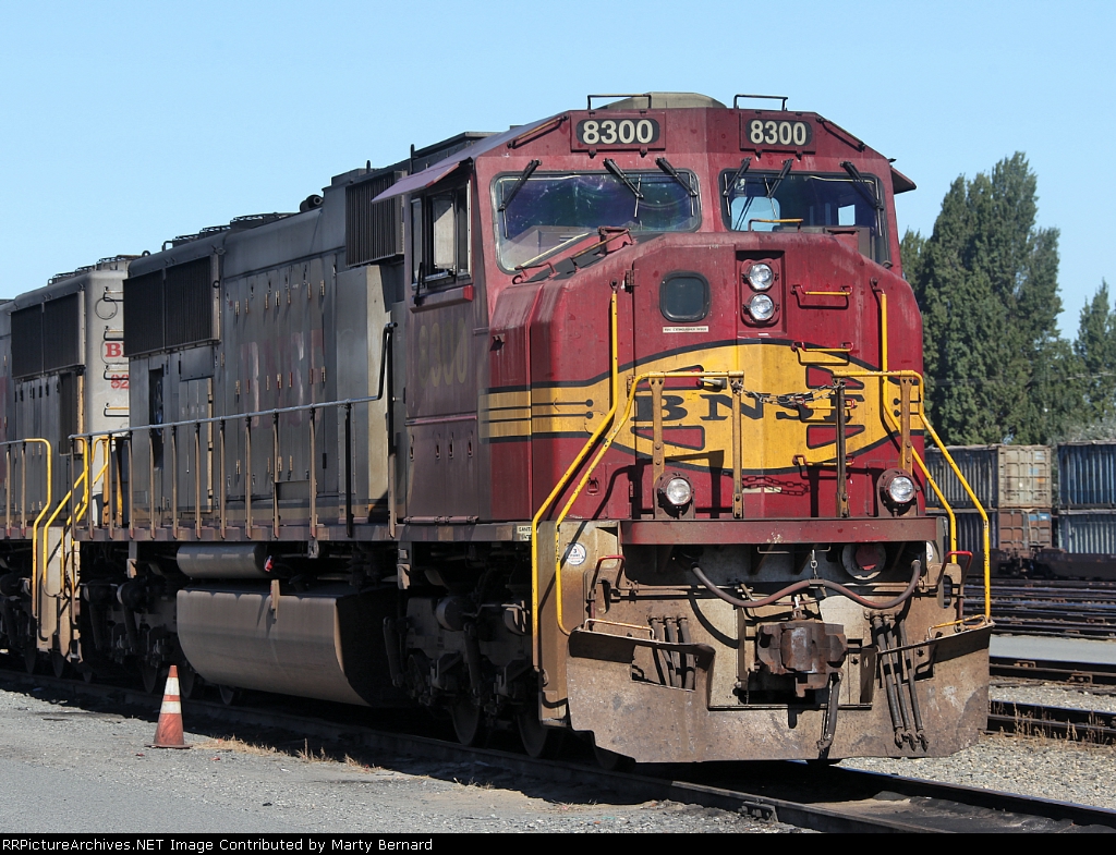 BNSF 8300 in Balmer Yard